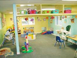 Rainbow Early Learning Center - Daycare in Los Angeles, CA - Winnie