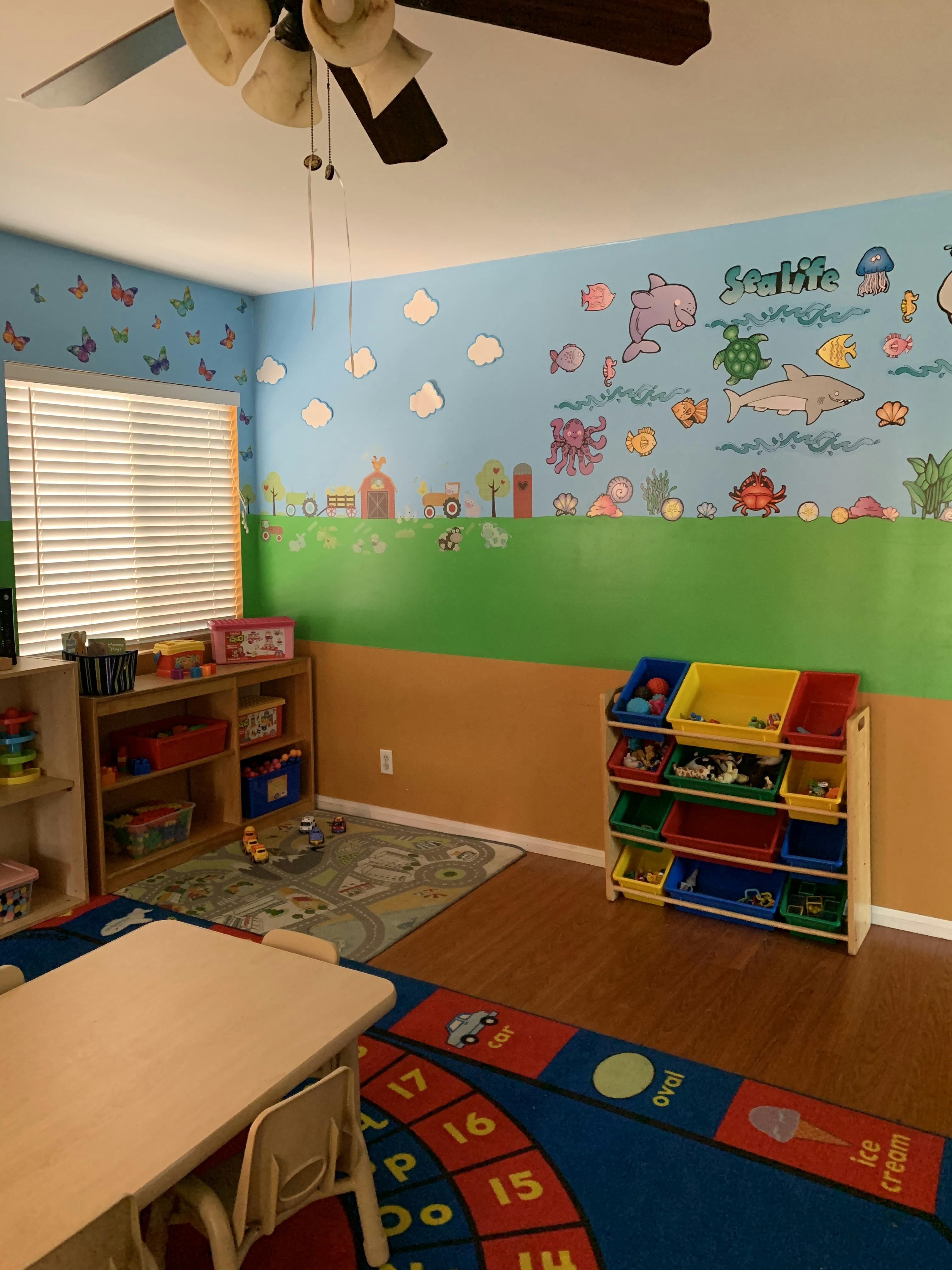 Enciso Family Child Care - Daycare in Burbank, CA - Winnie