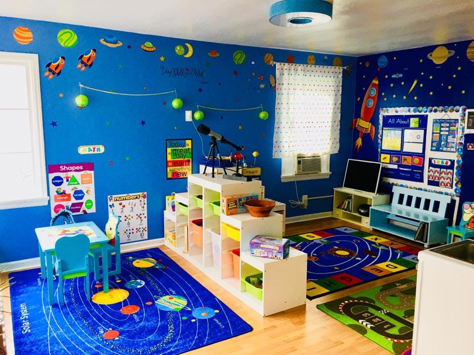 Smart Start Day School - Daycare in Seattle, WA - Winnie