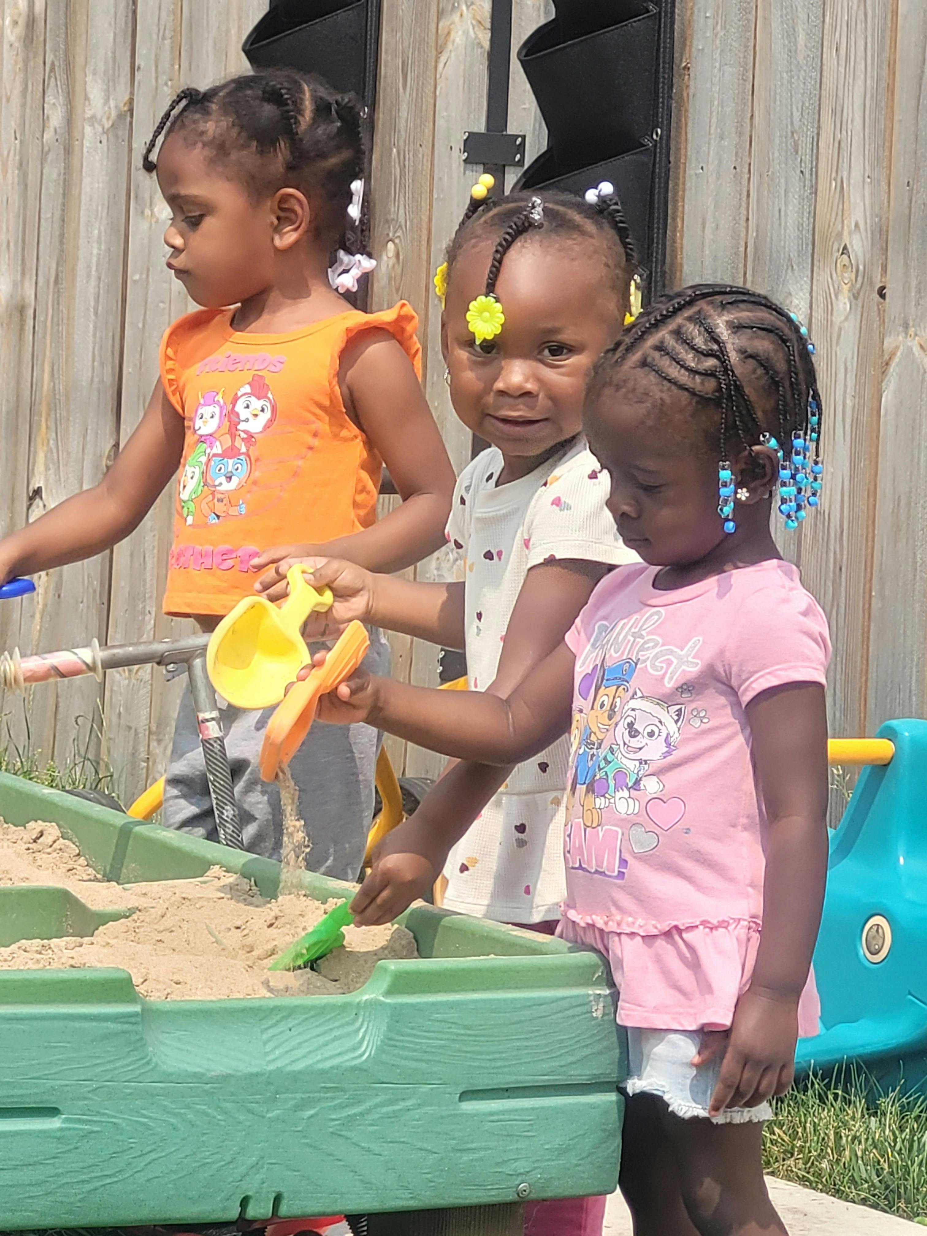 Smarter Childcare - Daycare in Chicago, IL - Winnie