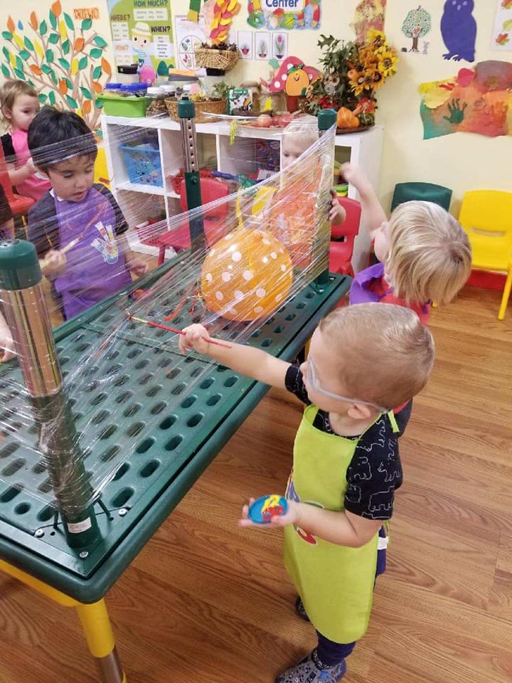 Przedszkole Sunny Day Care Center - Daycare in Des Plaines, IL - Winnie