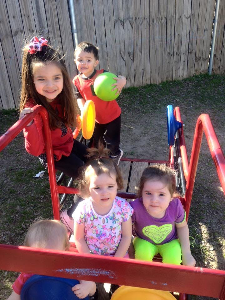 Valeries Kid Kare - Preschool in Saginaw, TX - Winnie