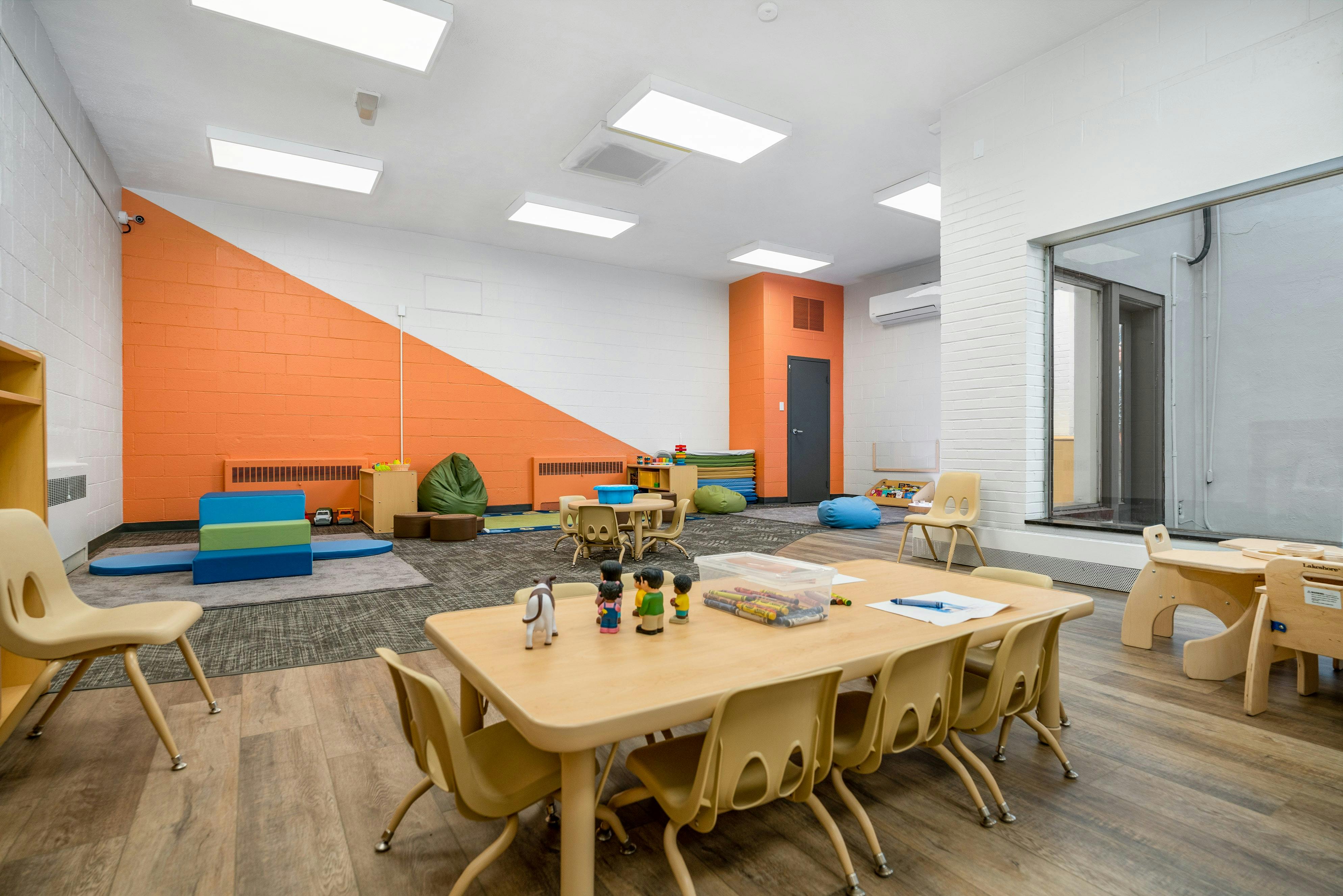 Little Explorers Learning Academy - Daycare in Pittsburgh, PA - Winnie