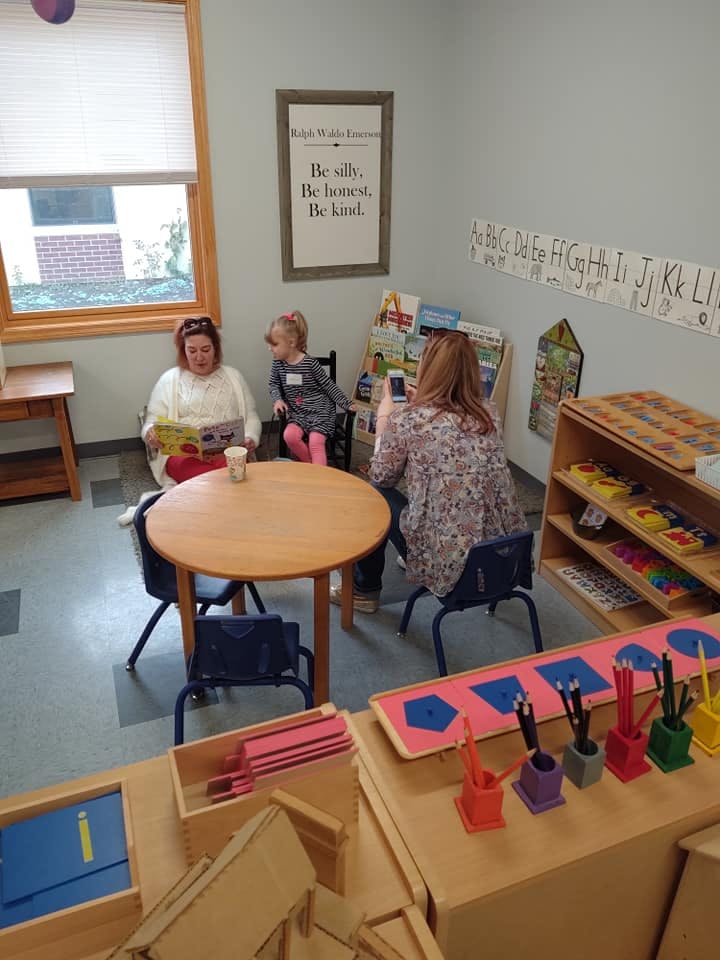 Quad City Montessori School - Daycare in Davenport, IA - Winnie