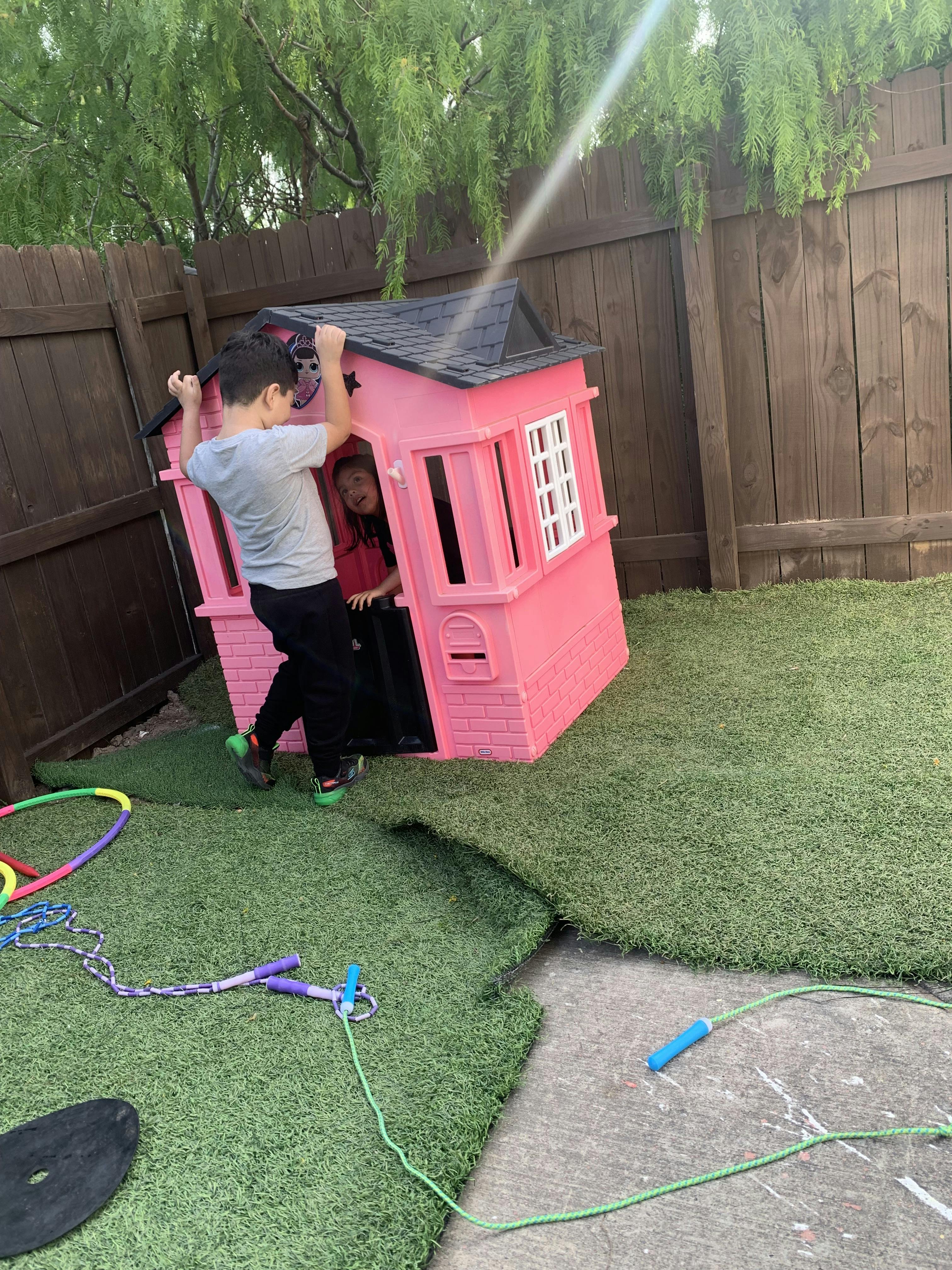 Growing Together Learning Academy LLC - Daycare in Pharr, TX - Winnie