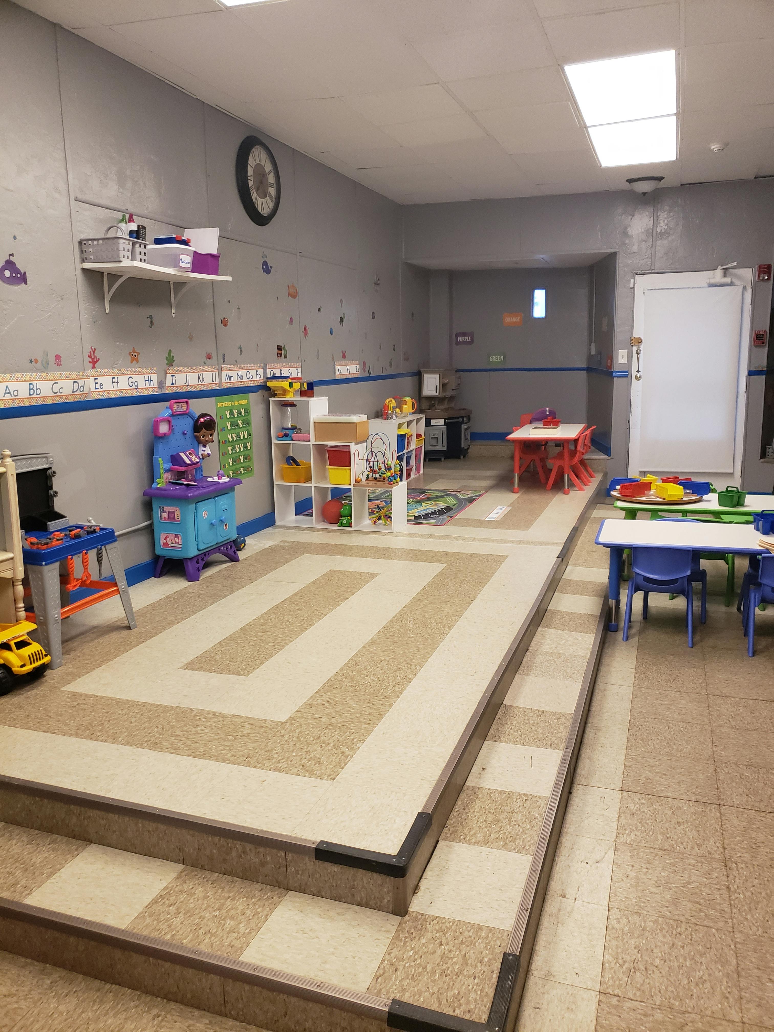 Dynamic Child Care Solutions LLC - Daycare in Milwaukee, WI - Winnie