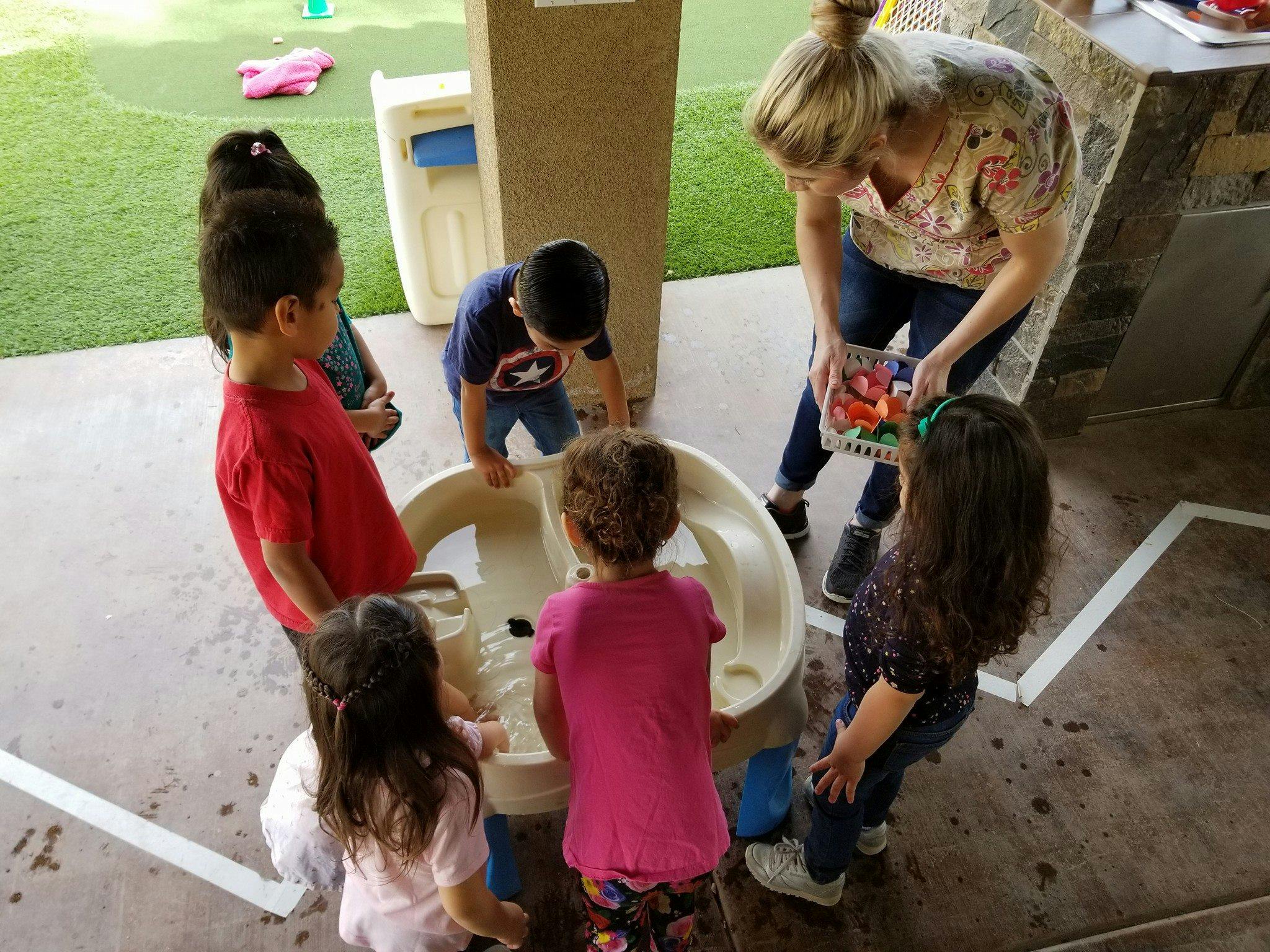 Little Einstein S Preschool Child Care Preschool In Imperial Ca Winnie